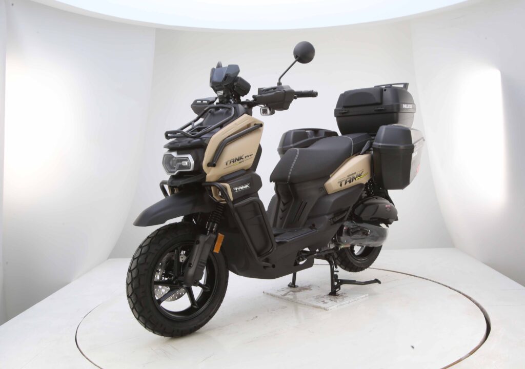 TANK 200 PRO EFI – (DELUXE) – Apolloatvs