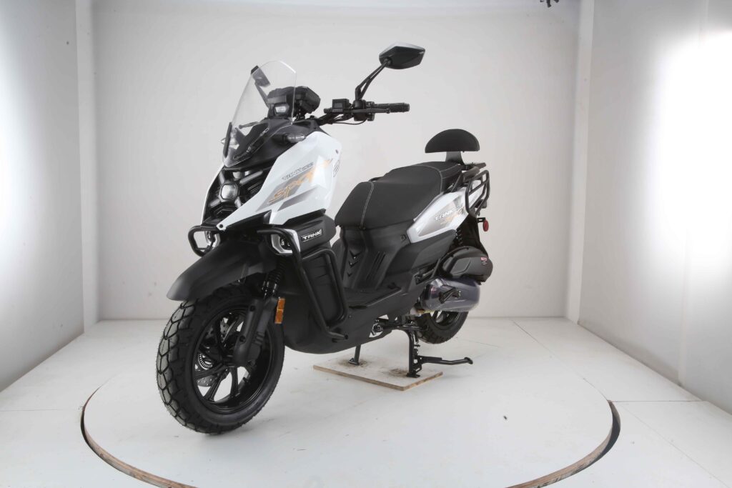 TANK SPORT 200 EFI – Apolloatvs